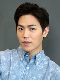 Lee Dong Ha - DramaWiki